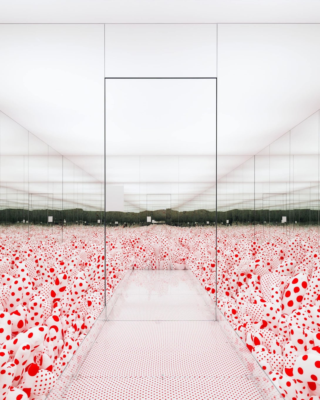 Espace Louis Vuitton Osaka | LOUIS VUITTON
