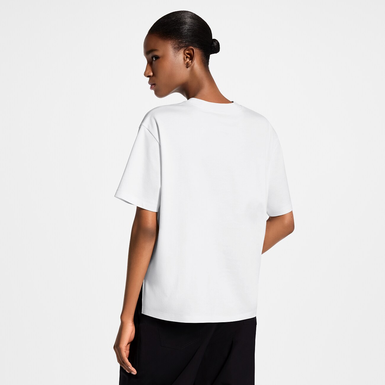 T-Shirt mit Block-Akzenten samt Signatur - Ready to Wear | LOUIS VUITTON